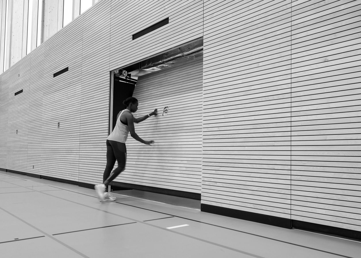 Prallwände | Oberflächen und Einbauelemente - Polysport